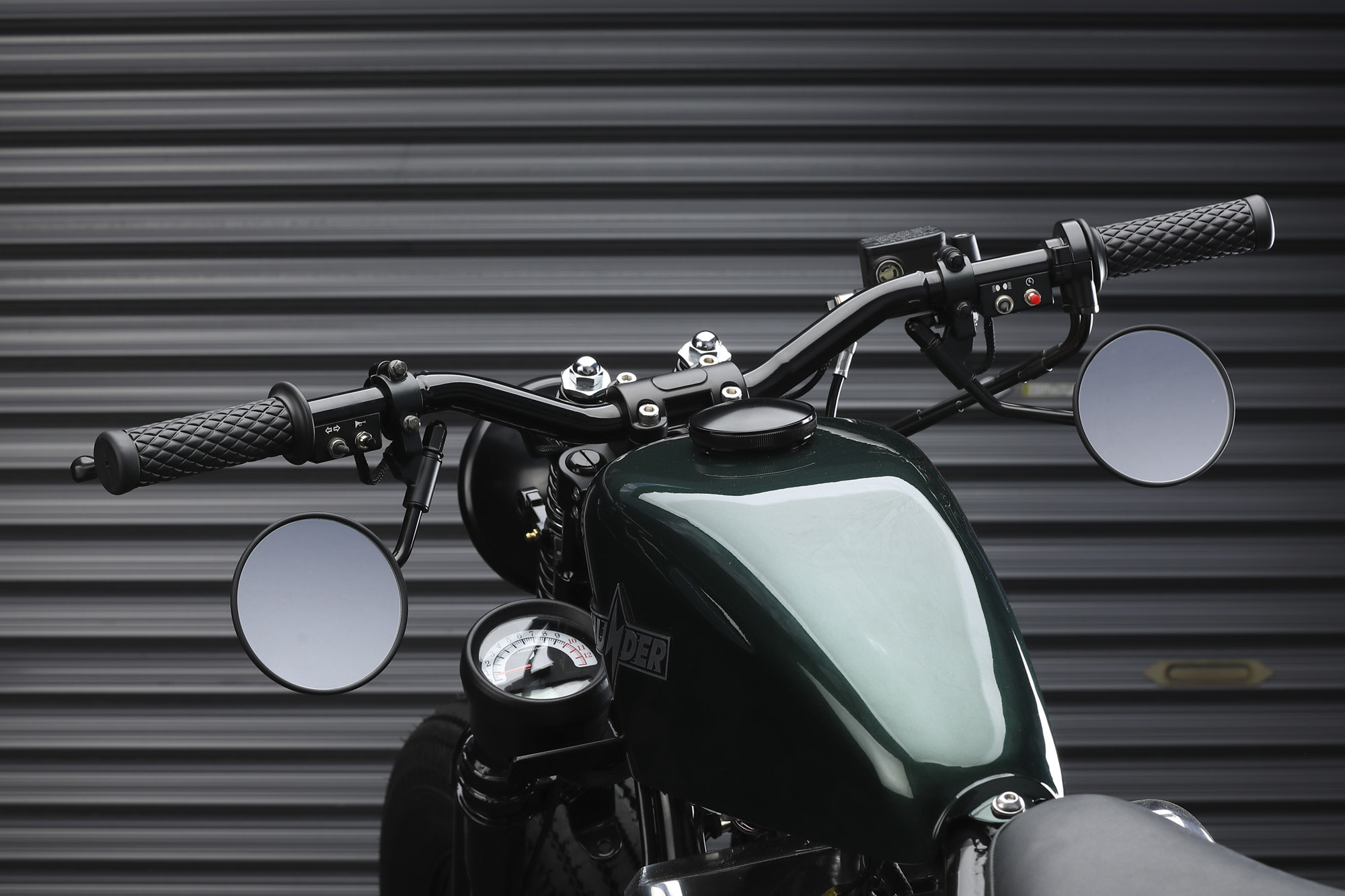 Option - THUNDER MOTORCYCLES